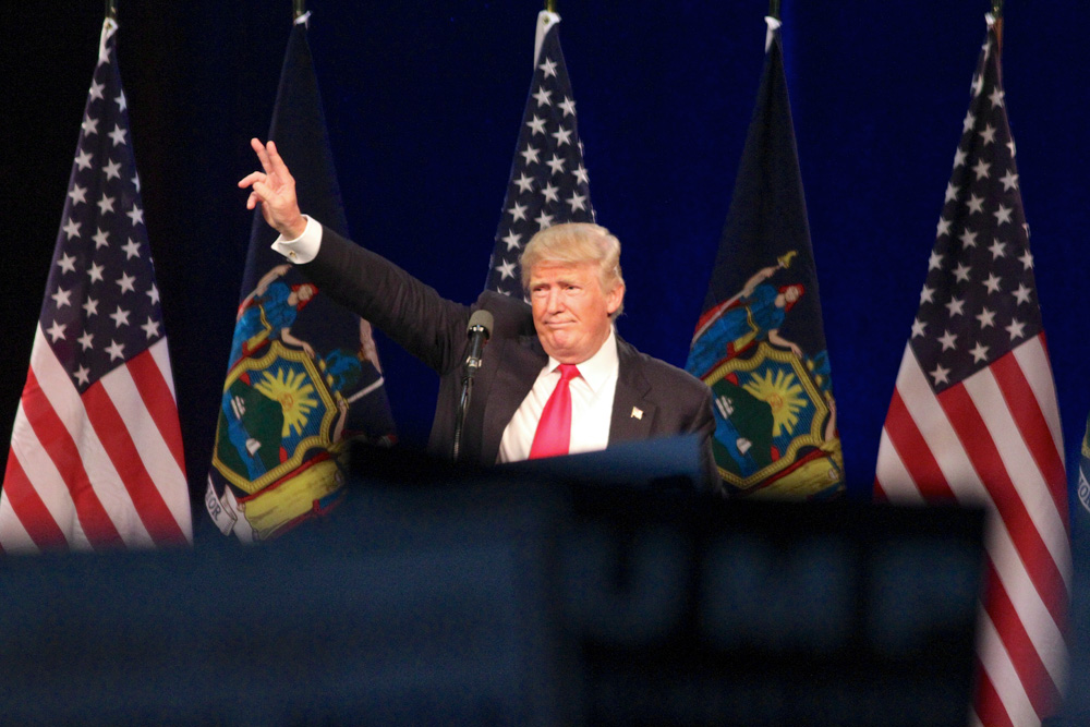 Photo Gallery: Donald Trump Campaign Rally - Syracuse New Times